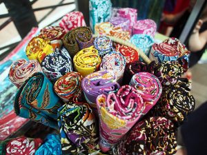 A colorful history of Batik - FAQ | FAQ | Wonderful Malaysia